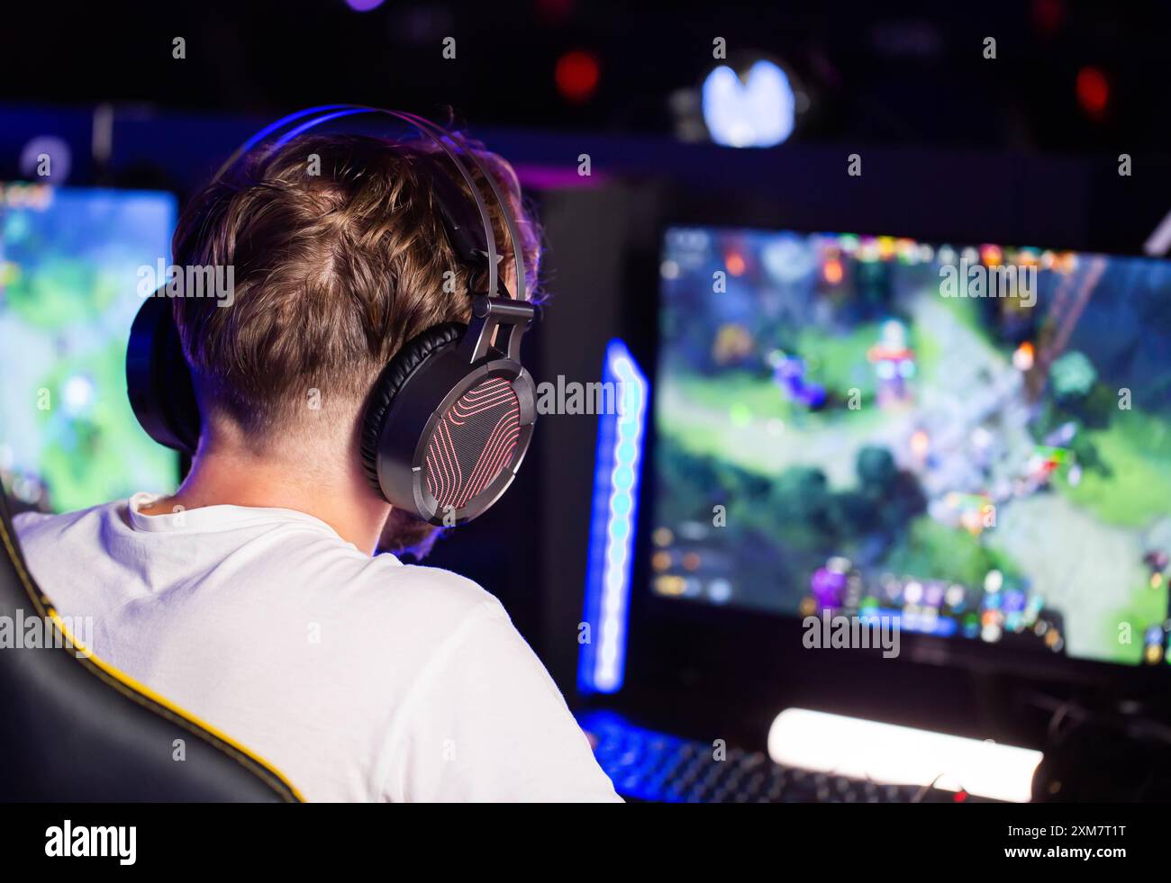 Rts gaming hi-res stock photography and images - Alamy