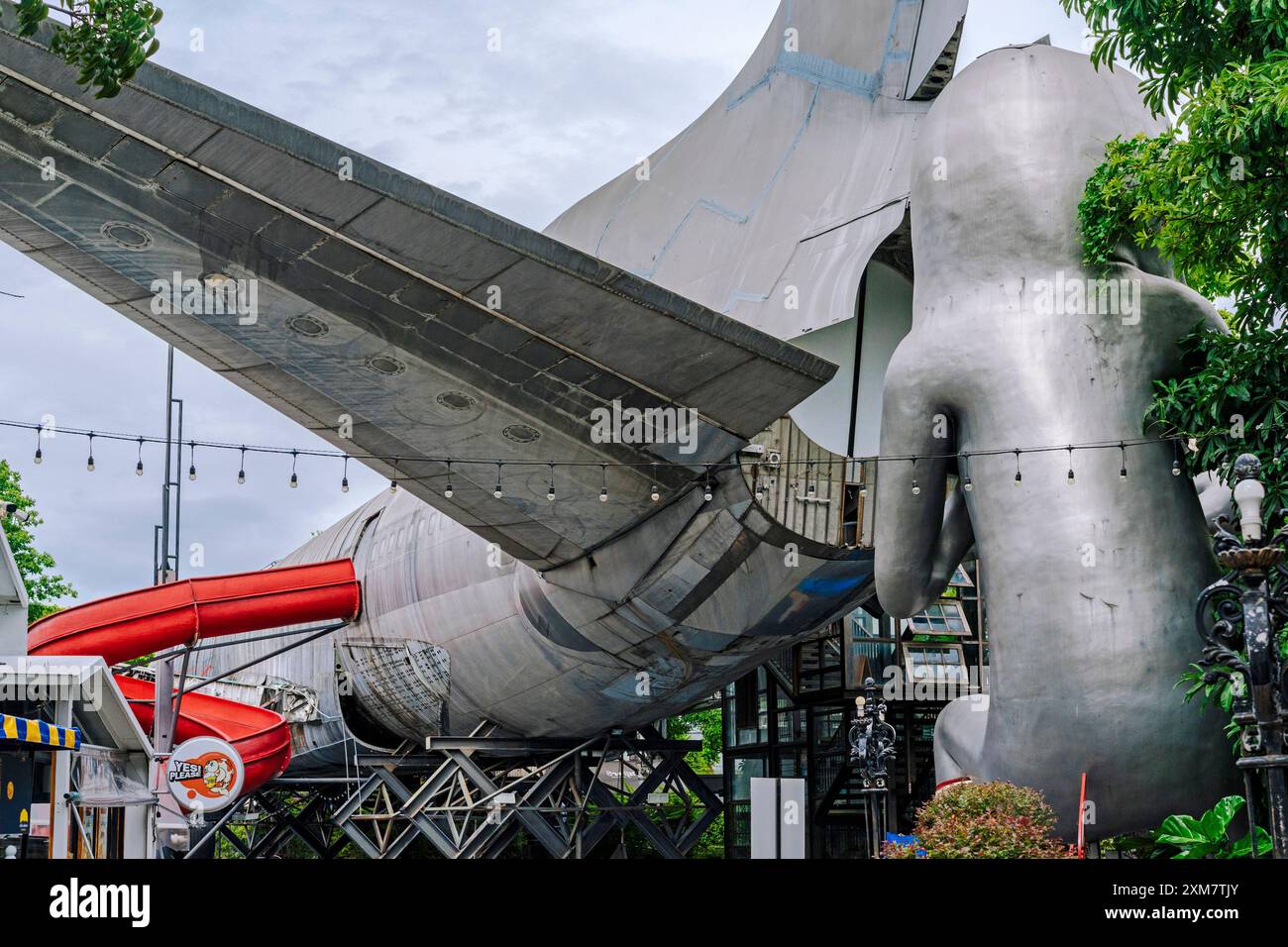 ChangChui Plane Market in Thonburi/Bangkok Stock Photo - Alamy