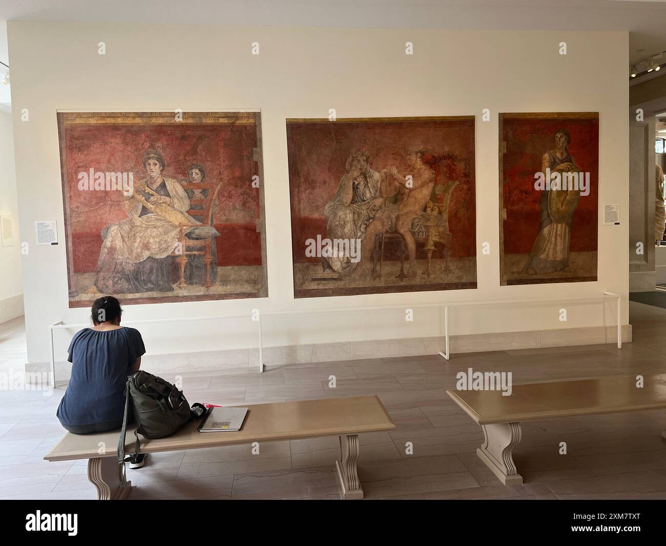 Seated woman playing a kithara hi-res stock photography and images - Alamy