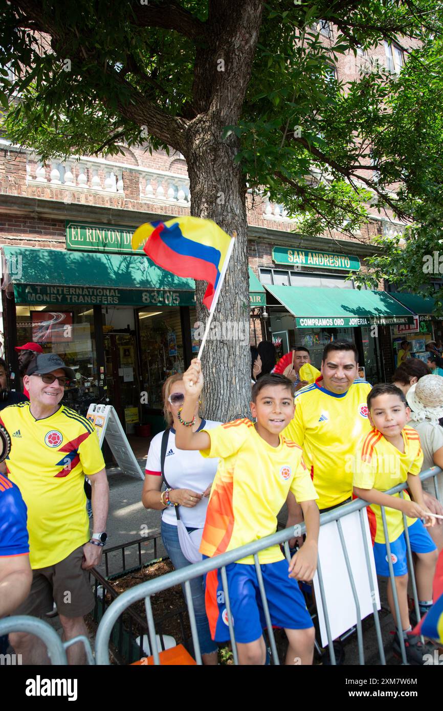 The annual Colombian Flower Festival Parade, or Desfile de Silleteros ...