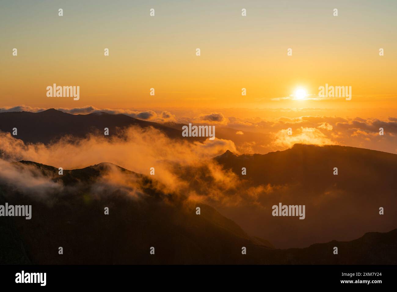 Pico Ruivo. Mountain Peaks at Sunset. Cloud Inversion. Golden Hour. Madeira, Portugal Stock ...