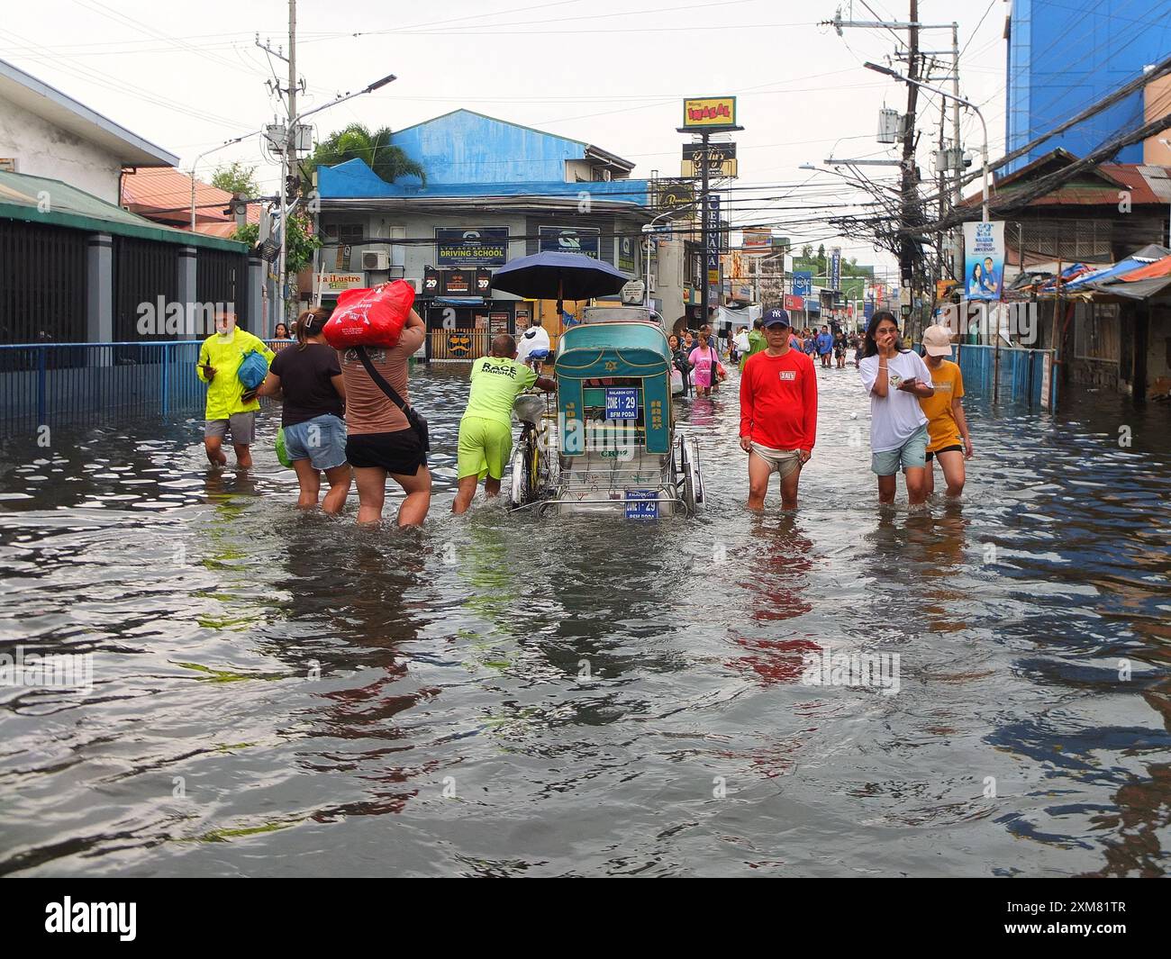 Malabon flood hi-res stock photography and images - Alamy