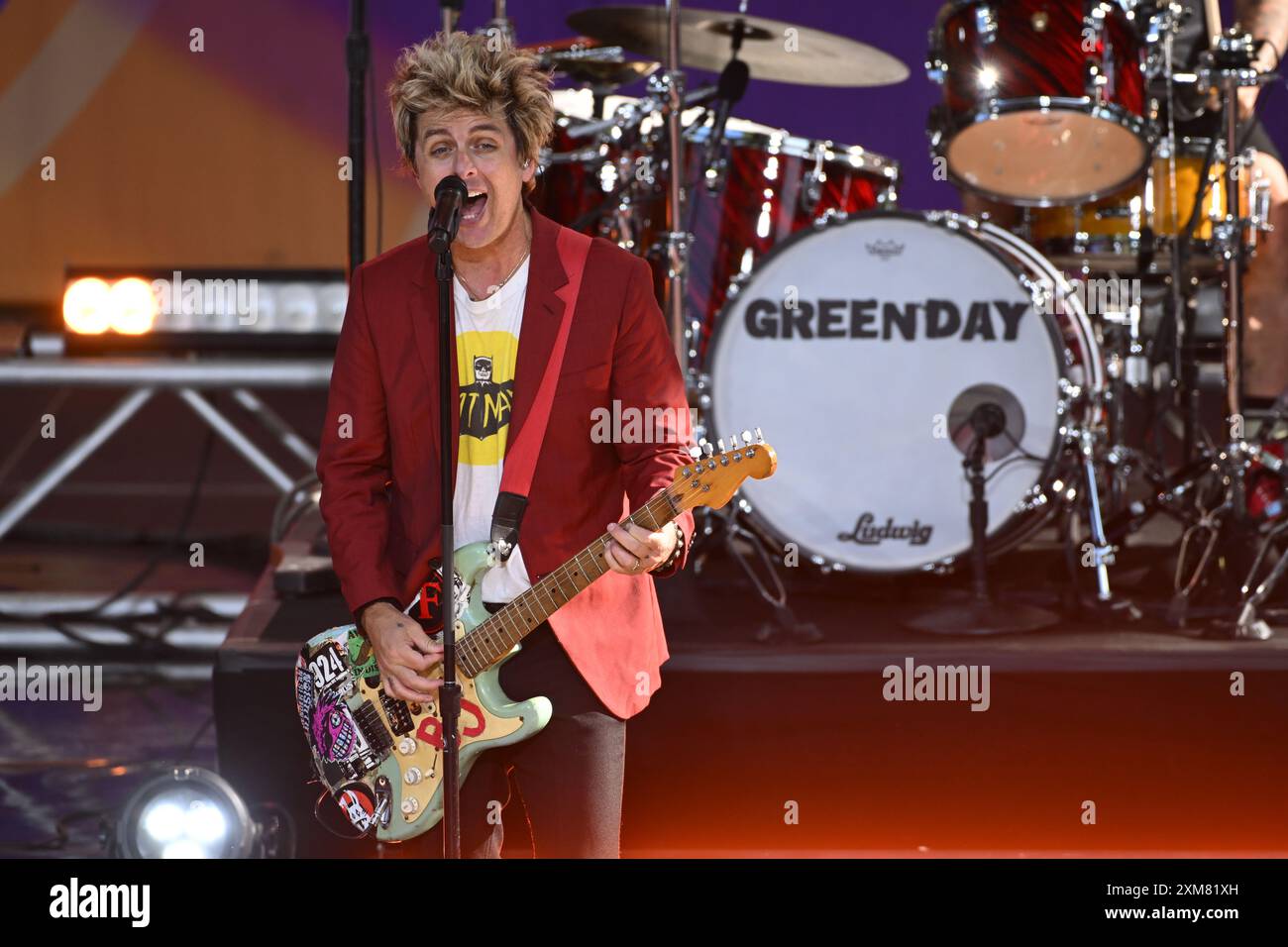 Billie Joe Armstrong Stock Photo - Alamy