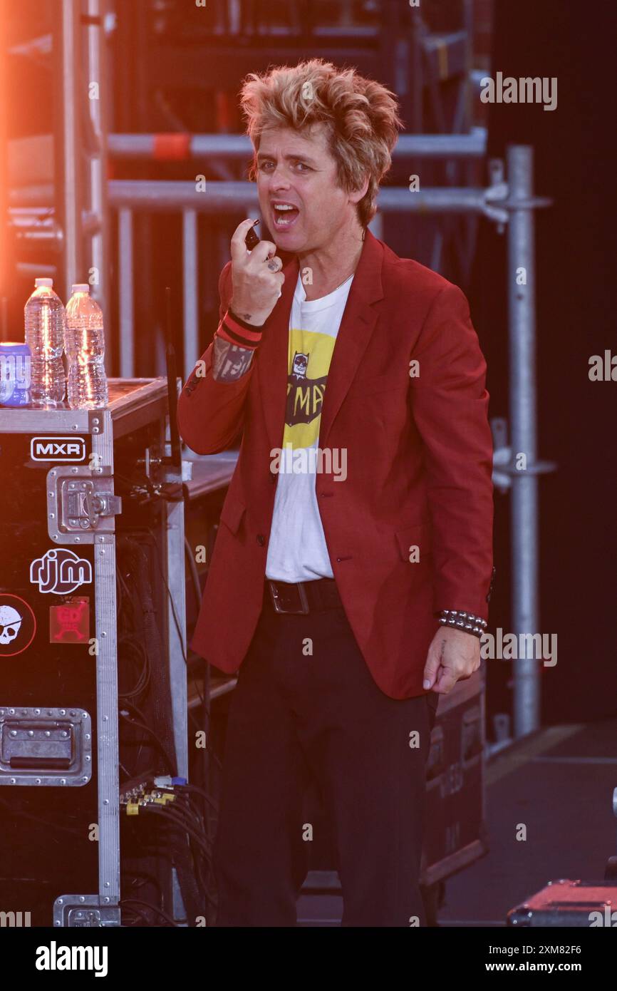Billie Joe Armstrong Stock Photo - Alamy