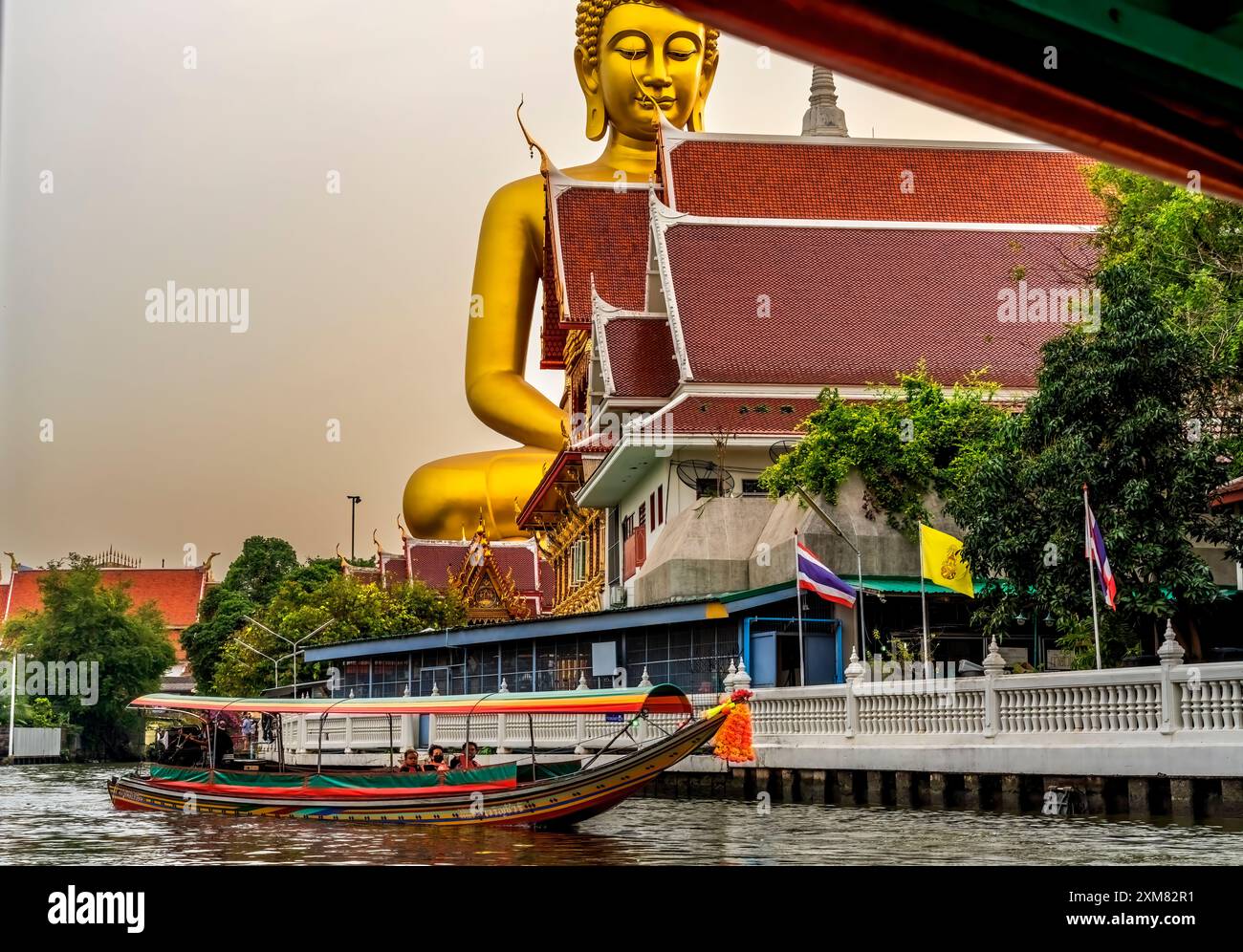 Yai Canal Boat Buddha Wat Paknam Distance Bangkok Thailand. Canal boats ...