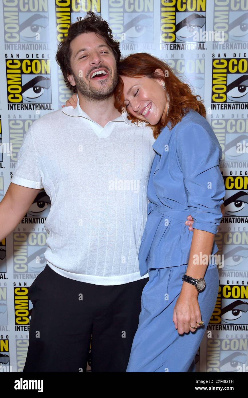 Dimitri Leonidas und Gabriella Pession beim Photocall zur Amazon Prime ...