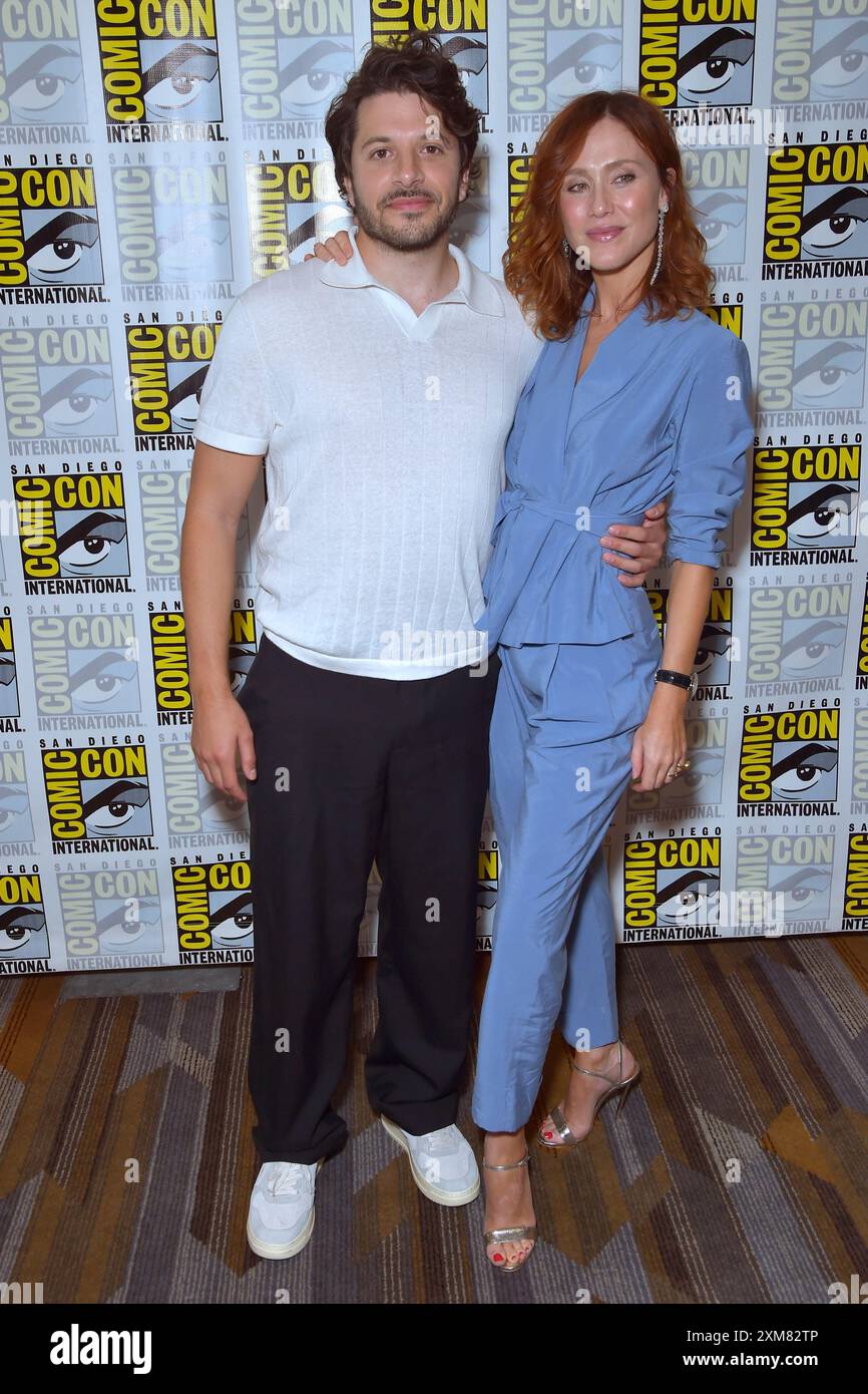 Dimitri Leonidas beim Photocall zur Amazon Prime Video Serie 'Those ...