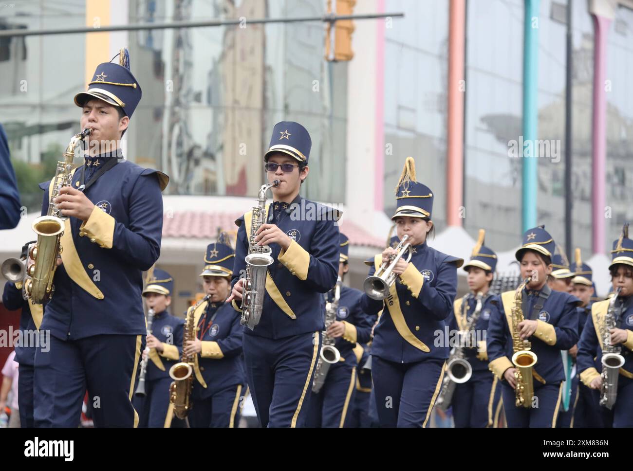GYE STUDENT PARADE Guayaquil, Friday July 26, 2024 Student Civic Parade ...