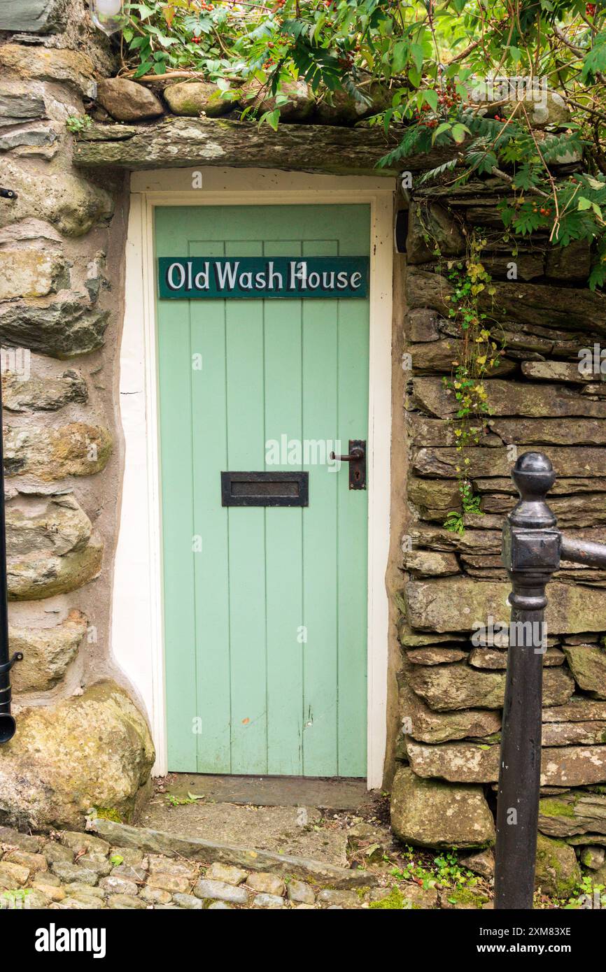 Doorway to the Old Wash House. Peggy Hill, Ambleside Stock Photo - Alamy