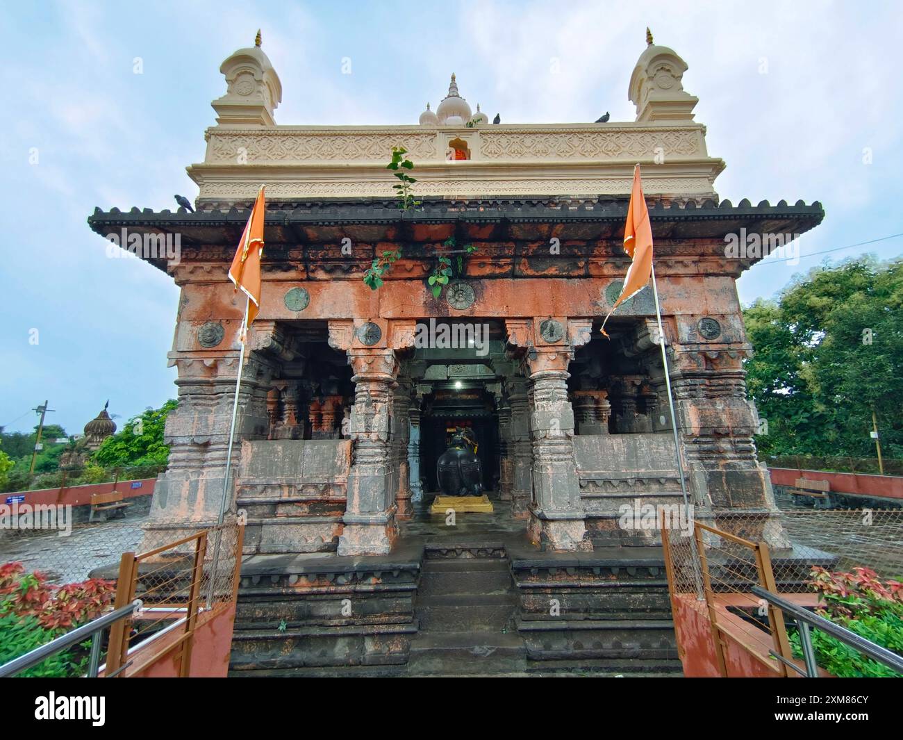 25-07-2024, Saswad, India, Sangameshwar Temple, Ancient Sangameshwar ...