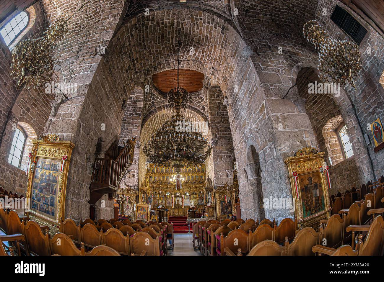 LARNACA, CYPRUS - JUNE 17, 2024: Interior of The Church of Saint ...