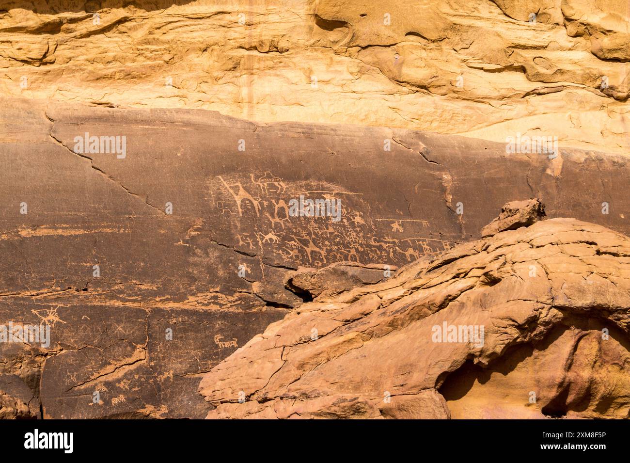 Rock drawings hi-res stock photography and images - Alamy