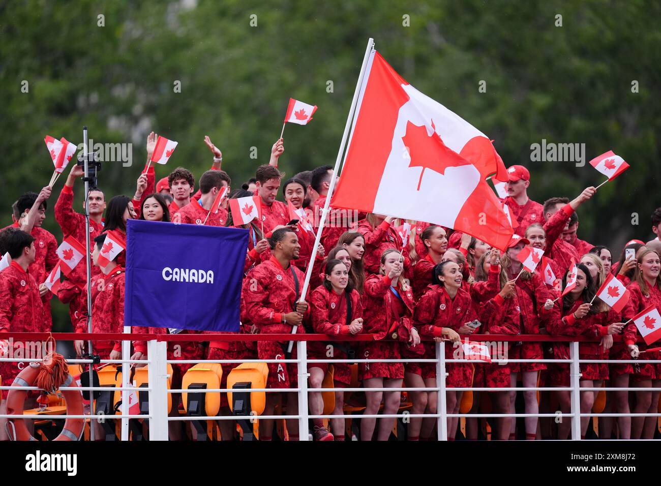 Canada flagbearers Maude Charron and Andre De Grasse and the Canada Olympic team during the ...
