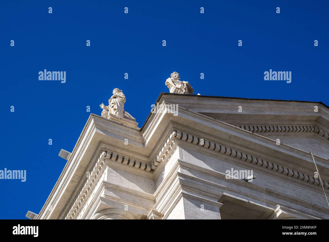 Vatican - October 1, 2019: Statues atop an ancient building against a ...