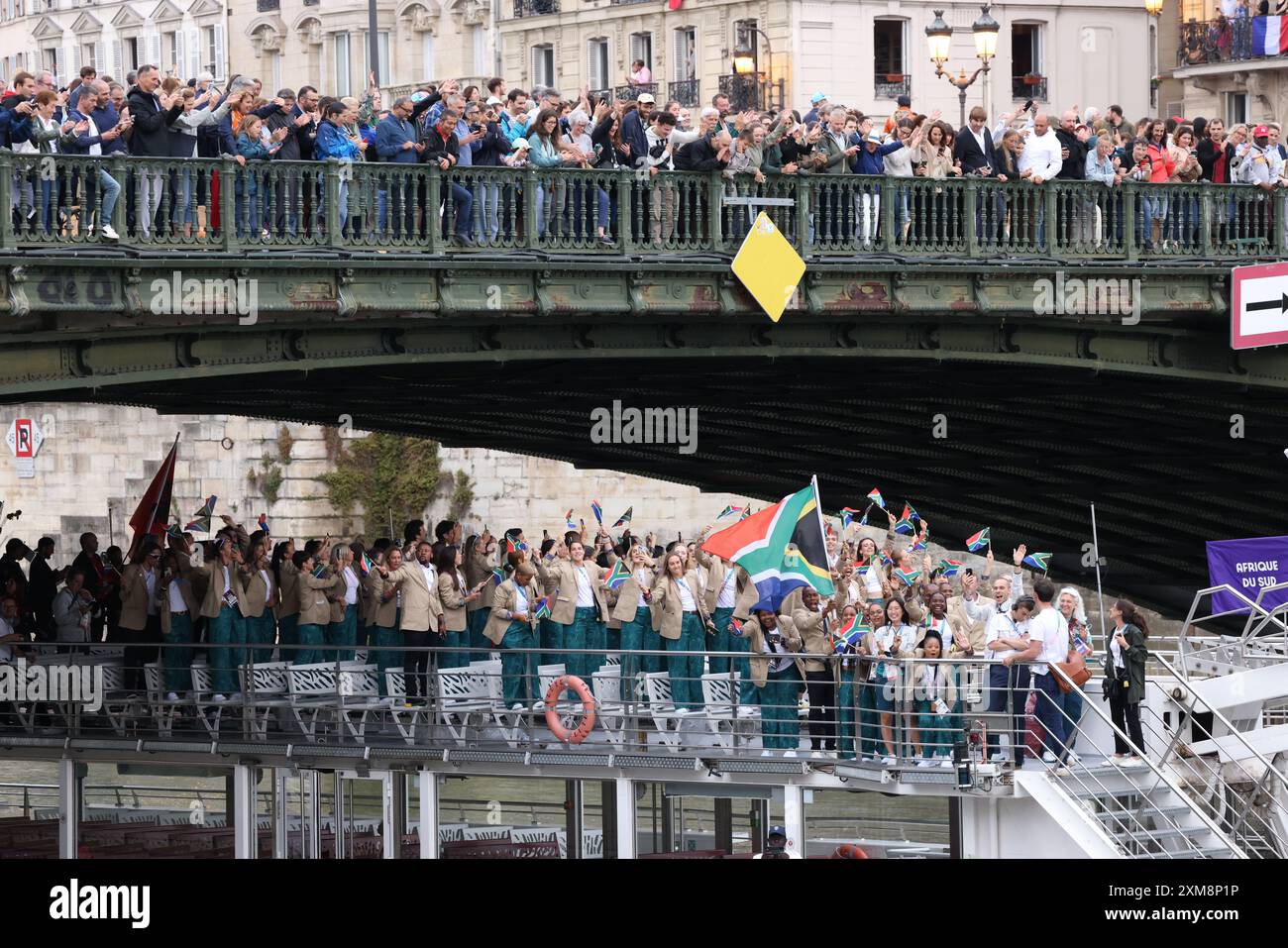 Paris olympics openin ceremonies hi-res stock photography and images ...