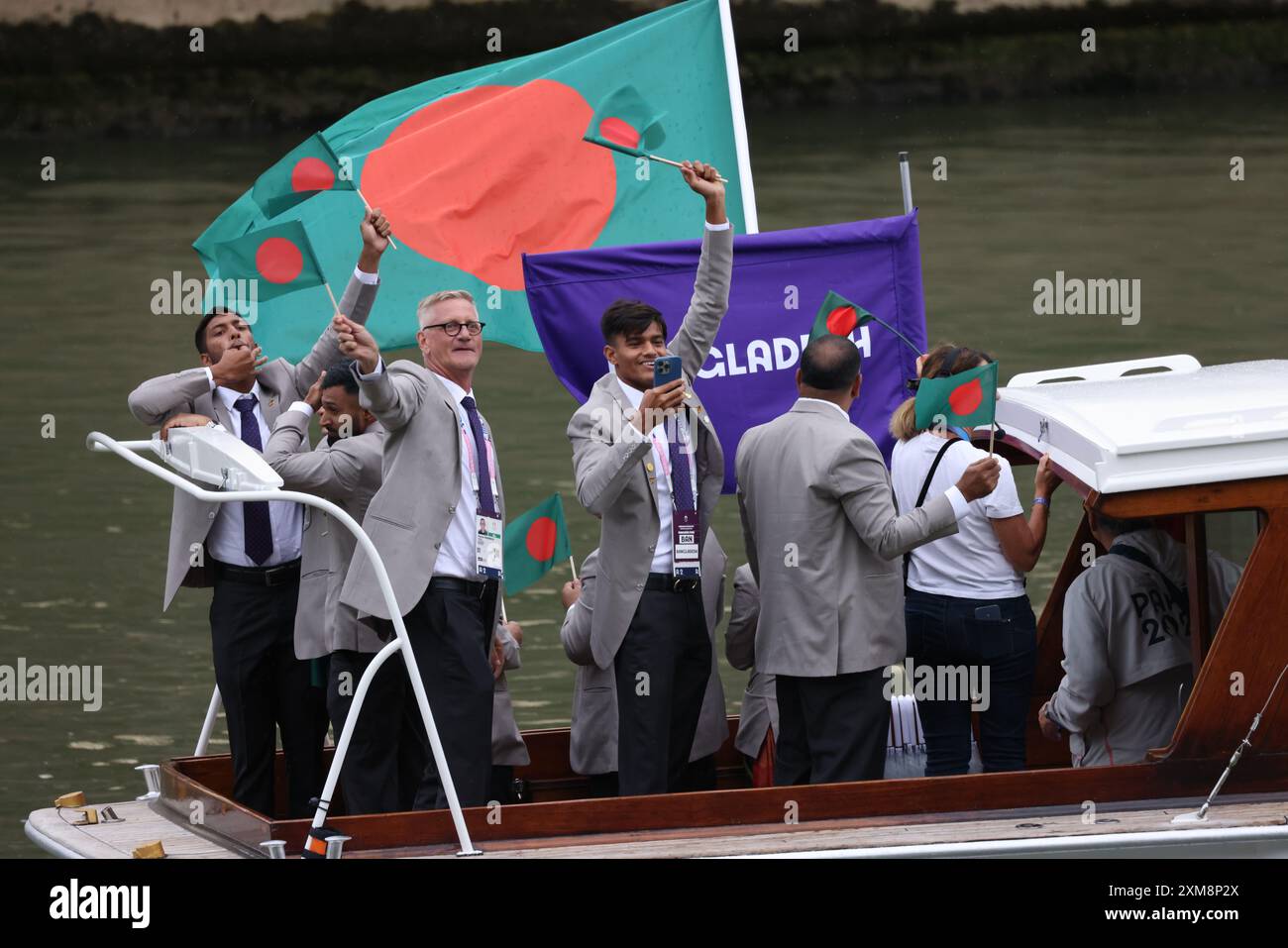 Paris olympics openin ceremonies hi-res stock photography and images ...