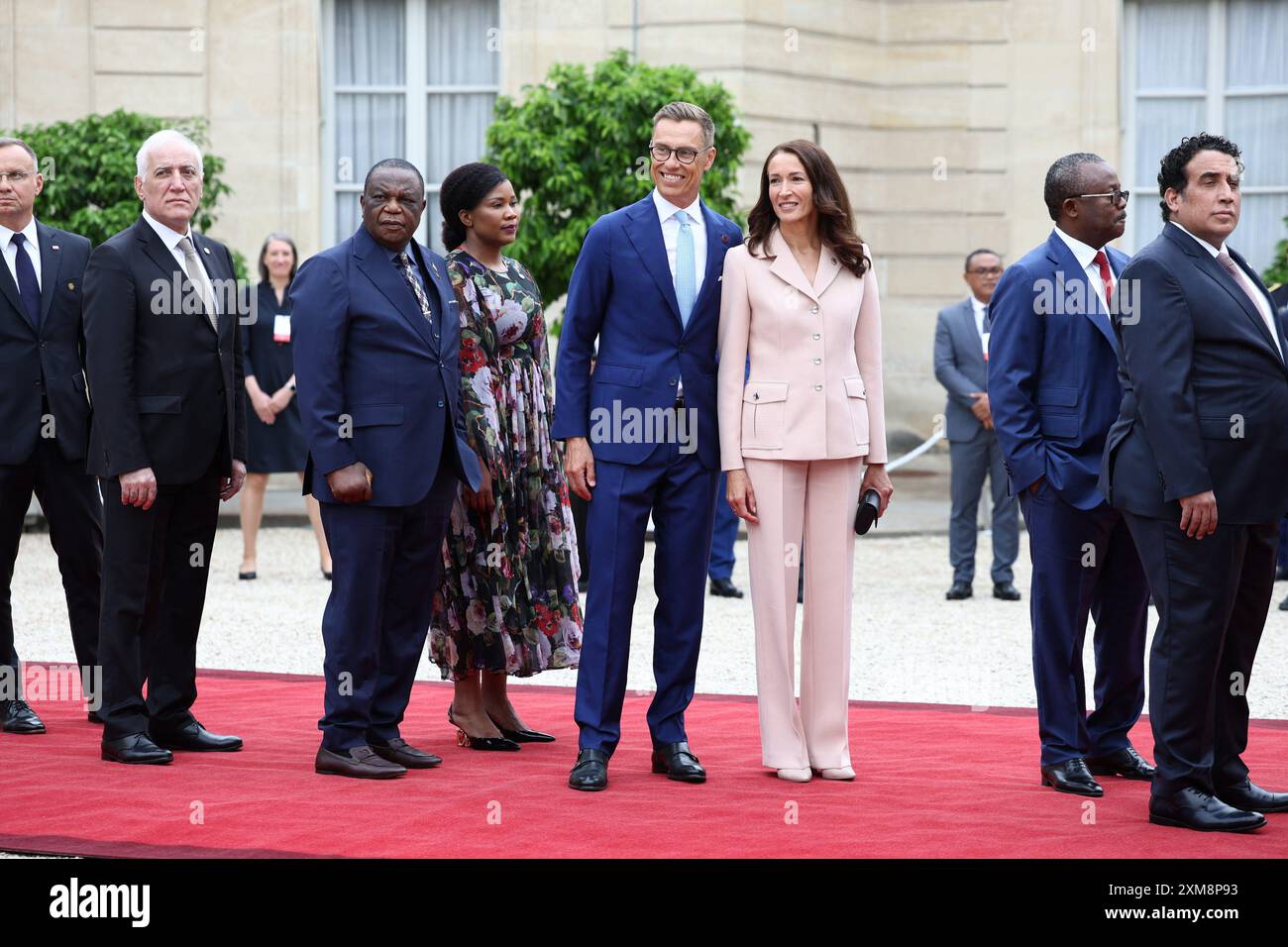 Finland's President Alexander Stubb and his wife Suzanne Innes-Stubb ...