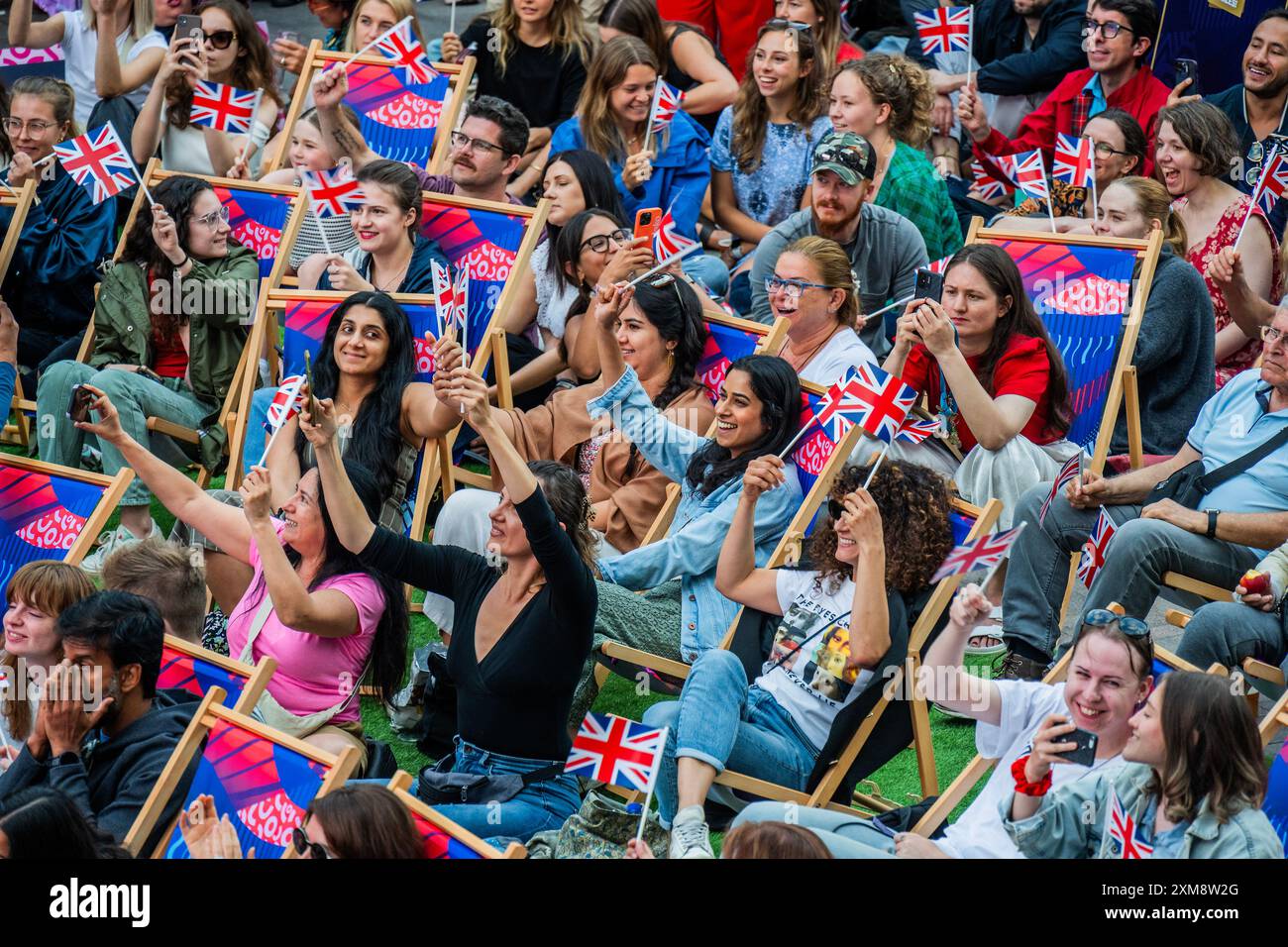 London, UK. 26th July, 2024. The Team GB boat passes on the screen ...