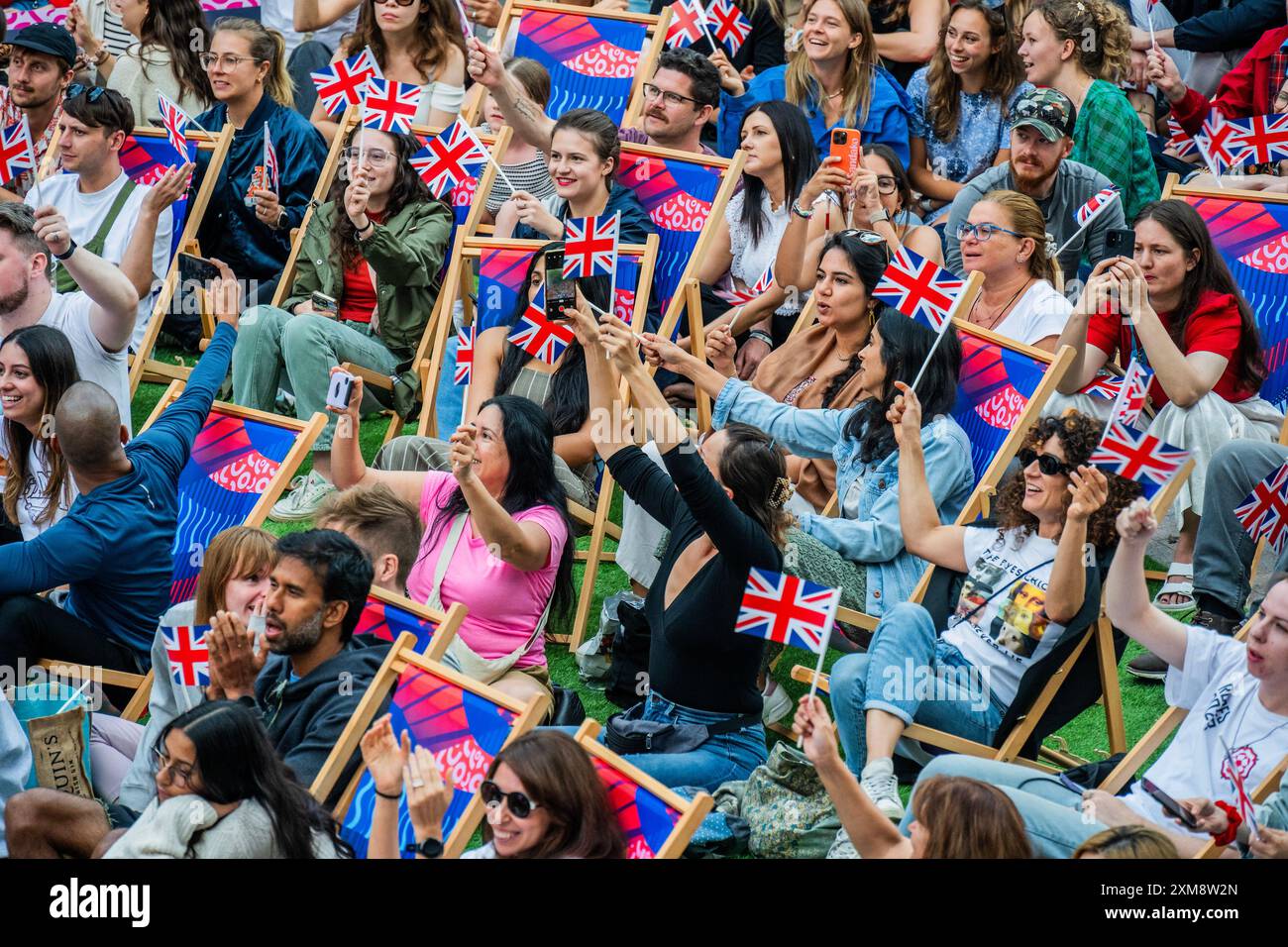 London, UK. 26th July, 2024. The Team GB boat passes on the screen ...