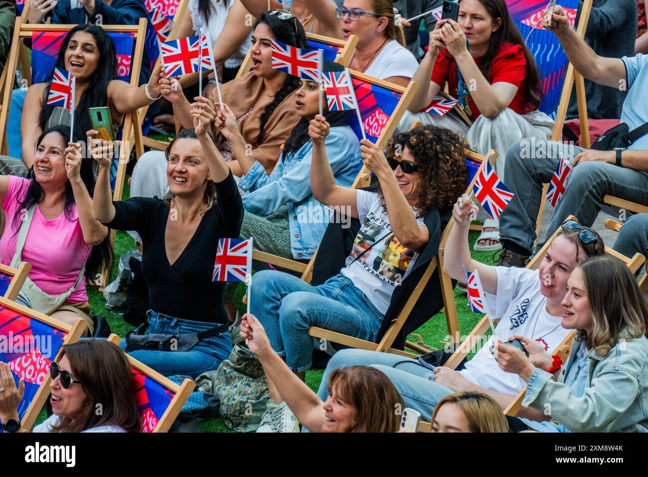 London, UK. 26th July, 2024. The Team GB boat passes on the screen ...