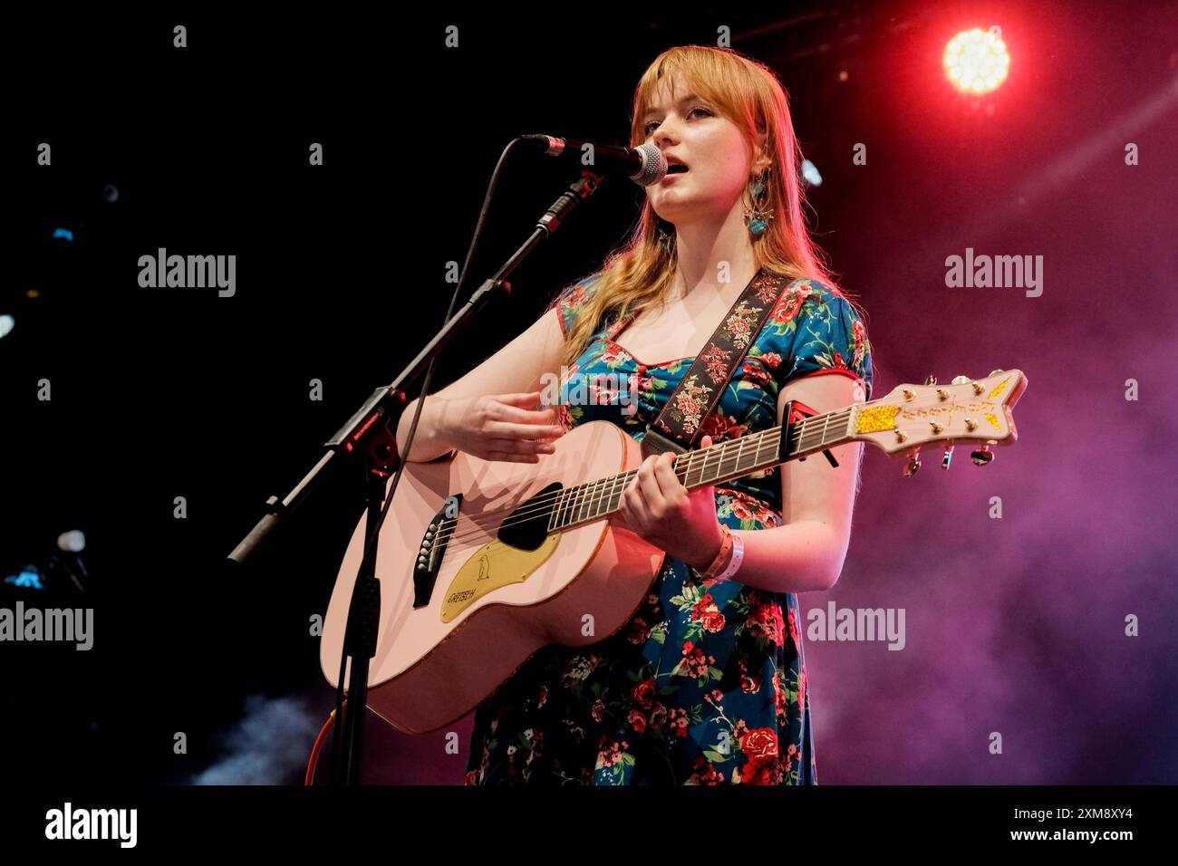 Lulworth, UK. 26th July, 2024. English singer-songwriter Katie Grace ...