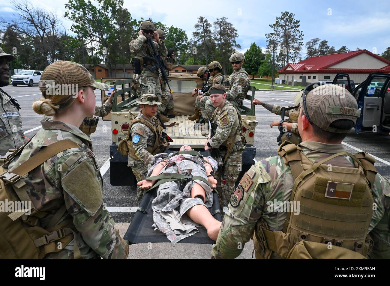 A 433rd Contingency Response Team conducts training scenarios during ...