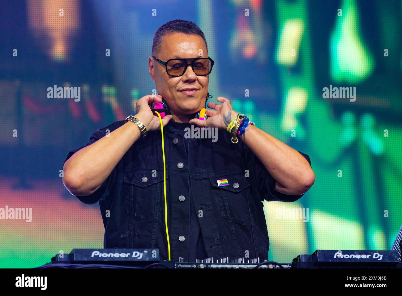 Lulworth, UK. 26th July, 2024. Born to English mother, and Chinese ...