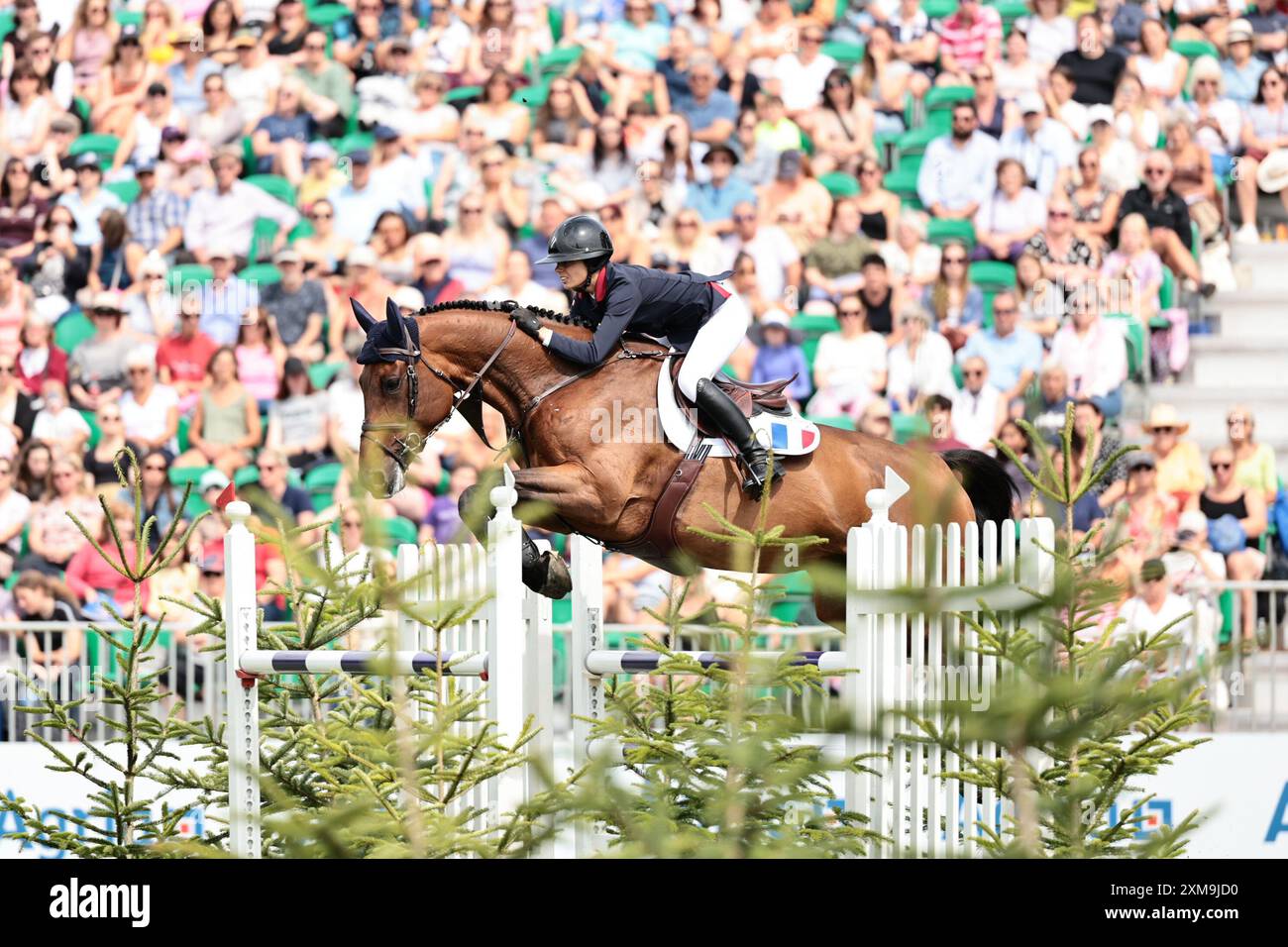 Nina MALLEVAEY of France with DYNASTIE DE BEAUFOUR during the CSI5 ...