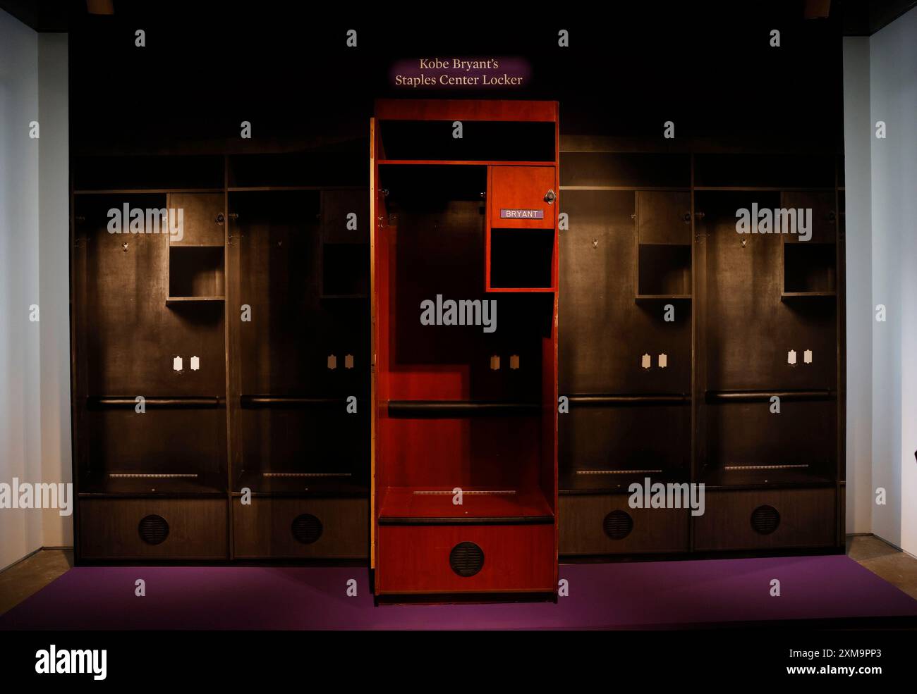 New York, United States. 26th July, 2024. Kobe Bryant Staples Center ...