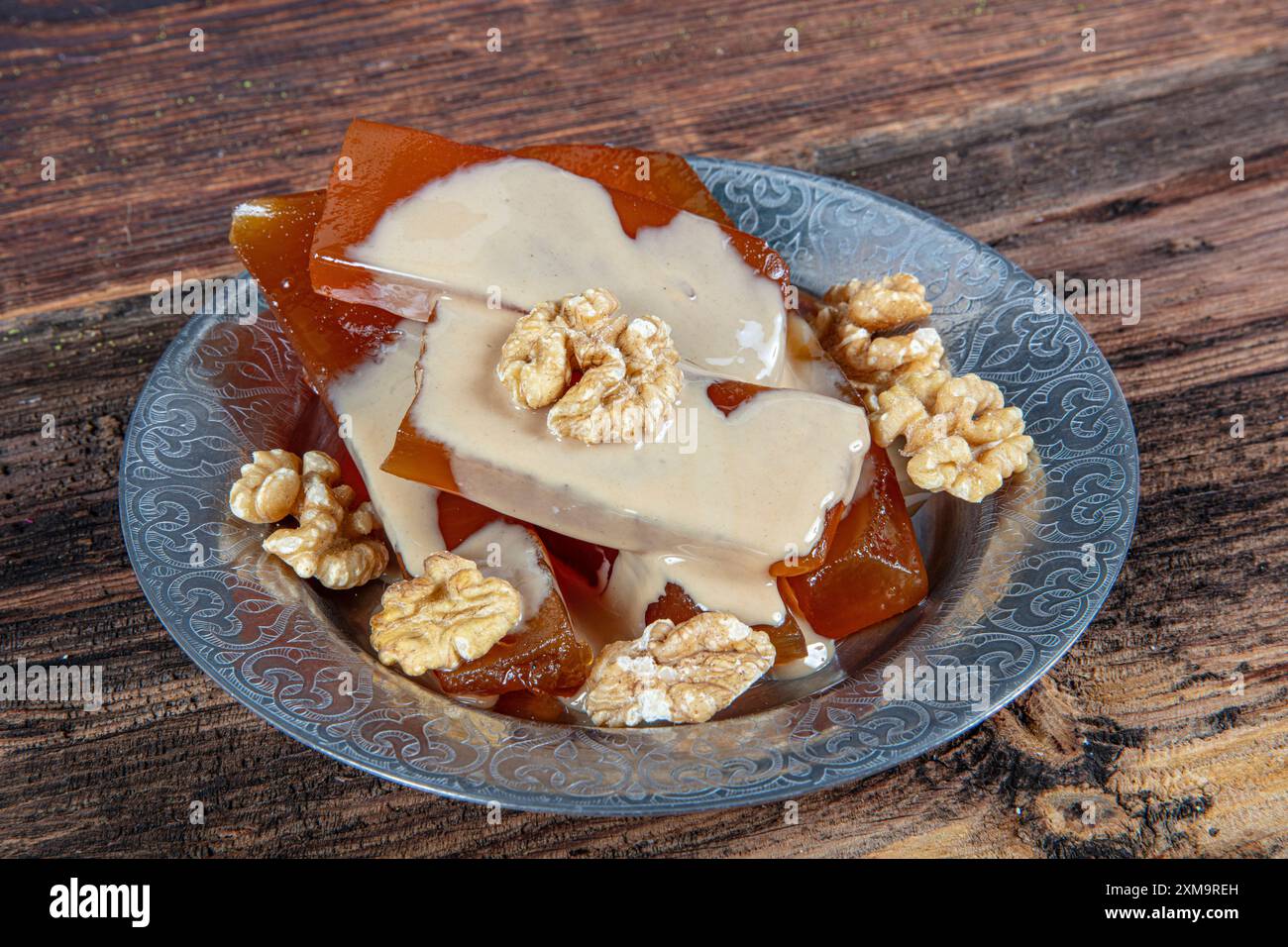 Turkish traditional Pumpkin Dessert (kabak tatlisi). Turkish Crispy ...
