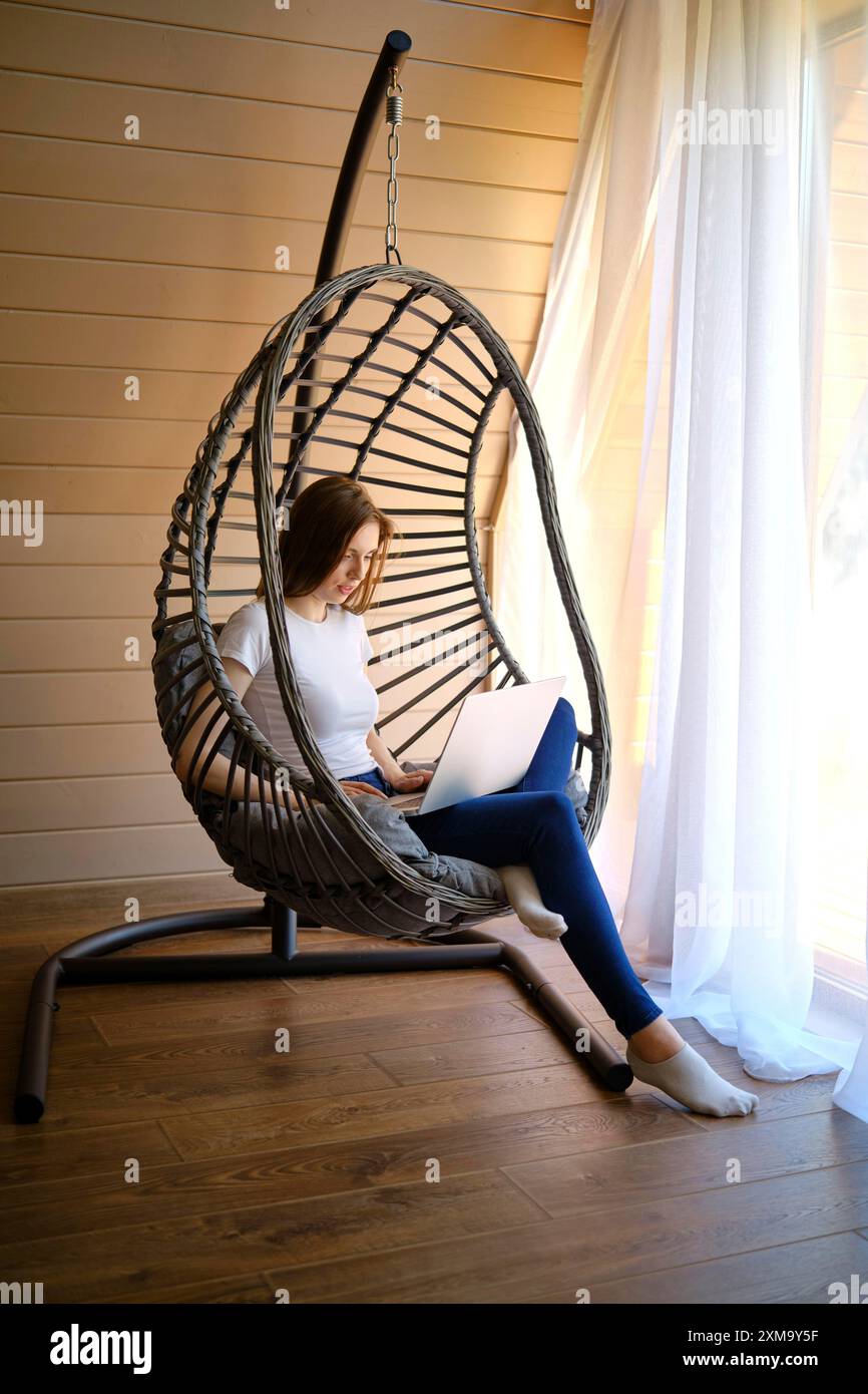 Hanged woman hi-res stock photography and images - Alamy