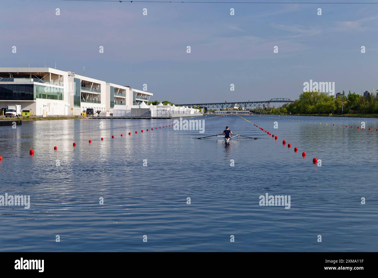 Rowing pool hi-res stock photography and images - Alamy