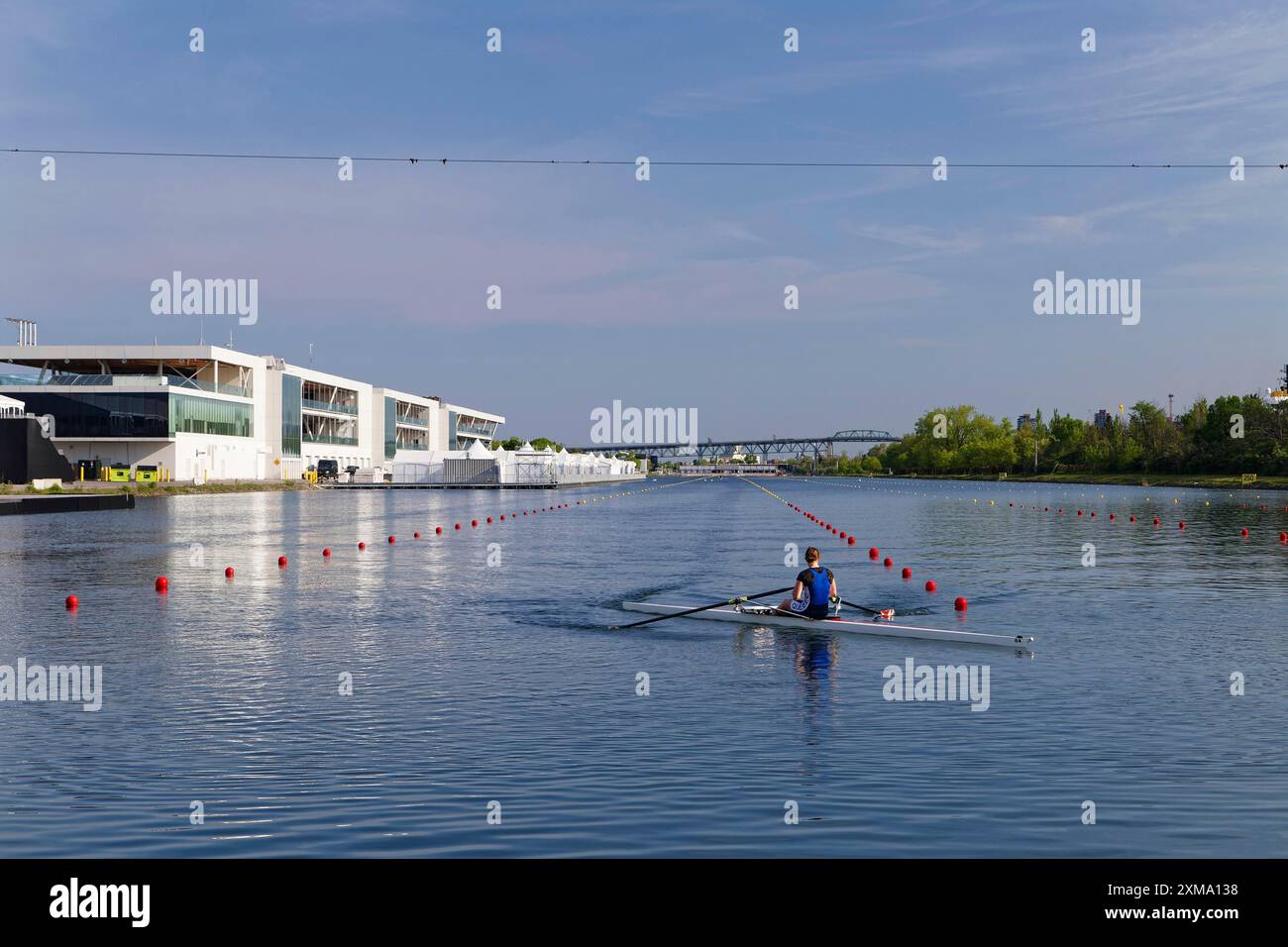 Rowing pool hi-res stock photography and images - Alamy