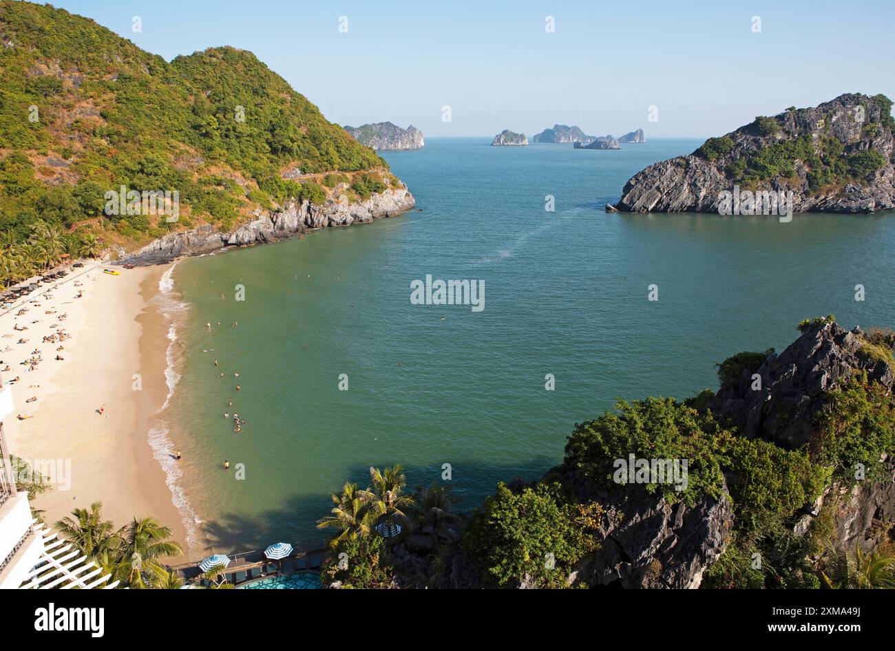 Cat Co Beach and the karst rocks of Lan Ha Bay, Cat Ba Island, Halong ...