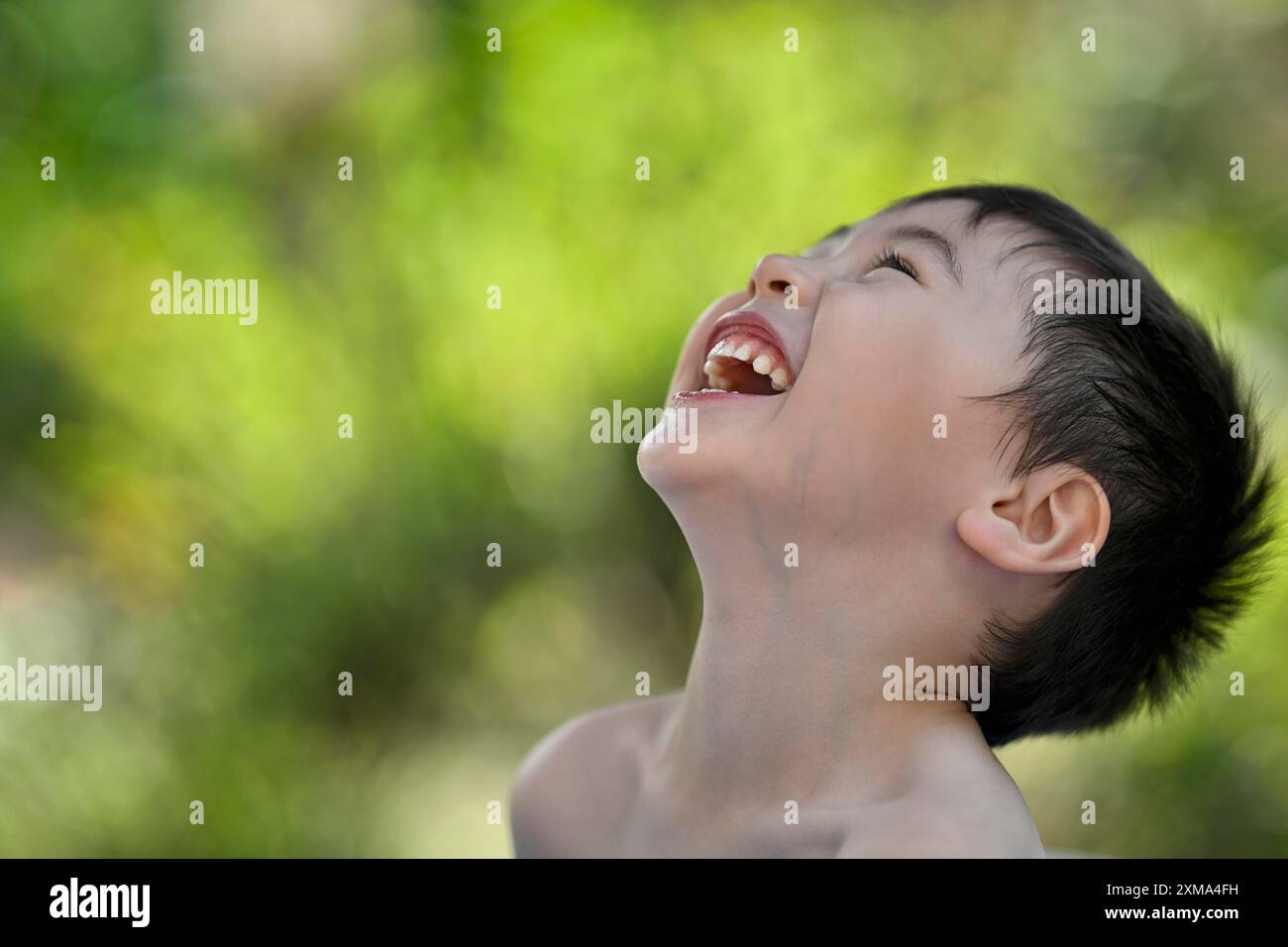 Child, boy, 5 years, portrait, multiethnic, laughs, joy, joie de vivre ...