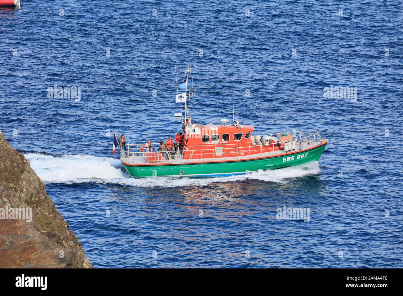 Lifeboat of the Sauveteurs en Mer, sea rescue, La Grande Parade ...