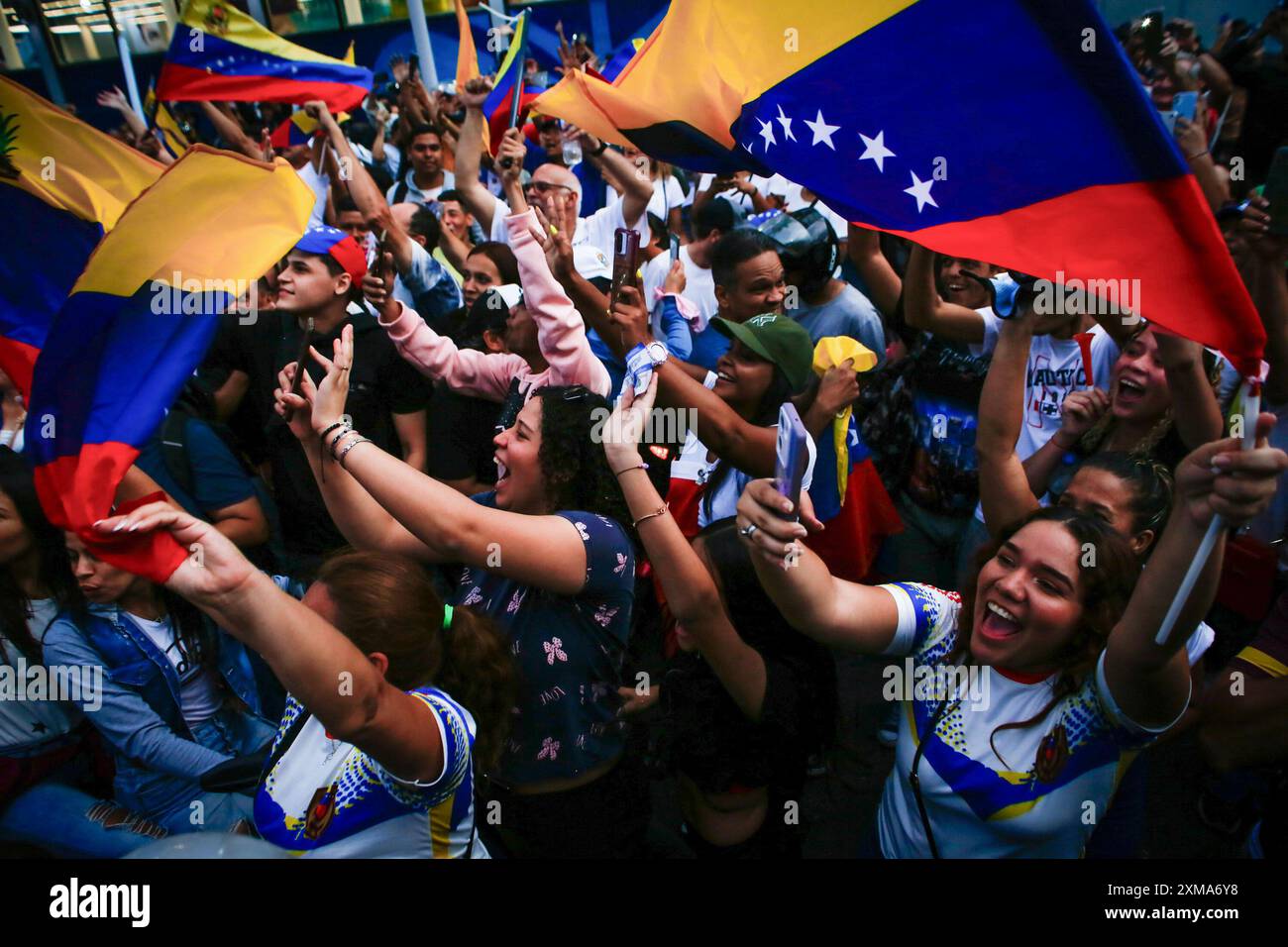 Edmundo gonzalez maria corina machado hi-res stock photography and ...