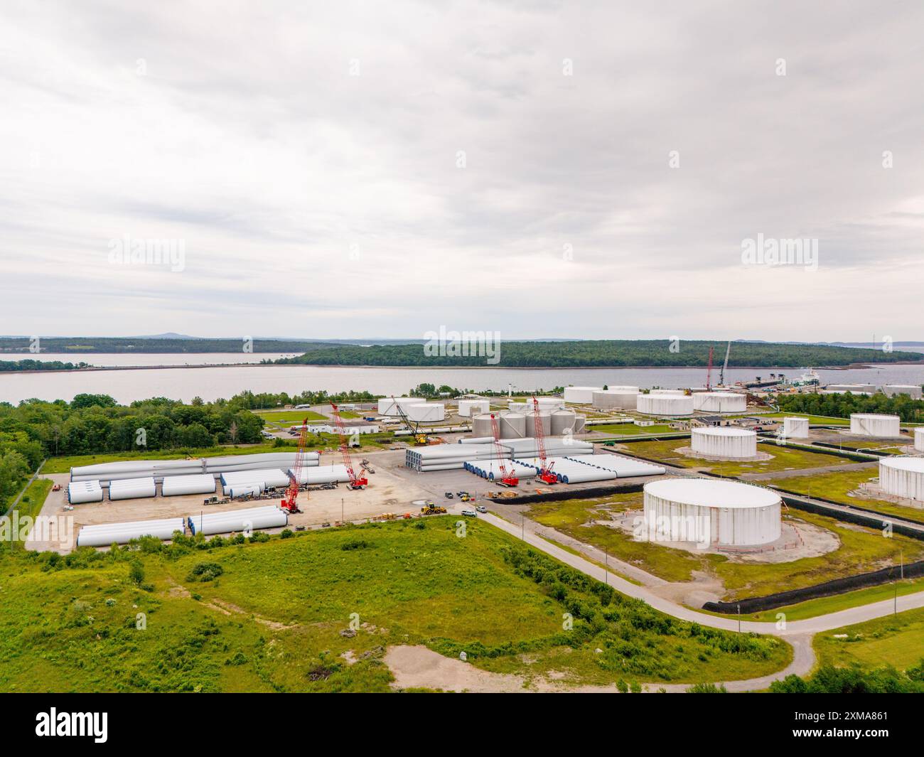 Refinery aerial hi-res stock photography and images - Alamy