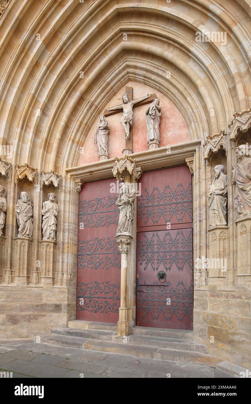 Portal with sculptures of Mary, Jesus on the cross and St John from the ...