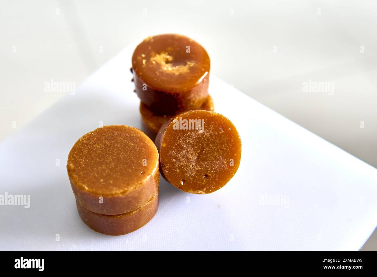 Coconut palm sugar caramel hi-res stock photography and images - Alamy