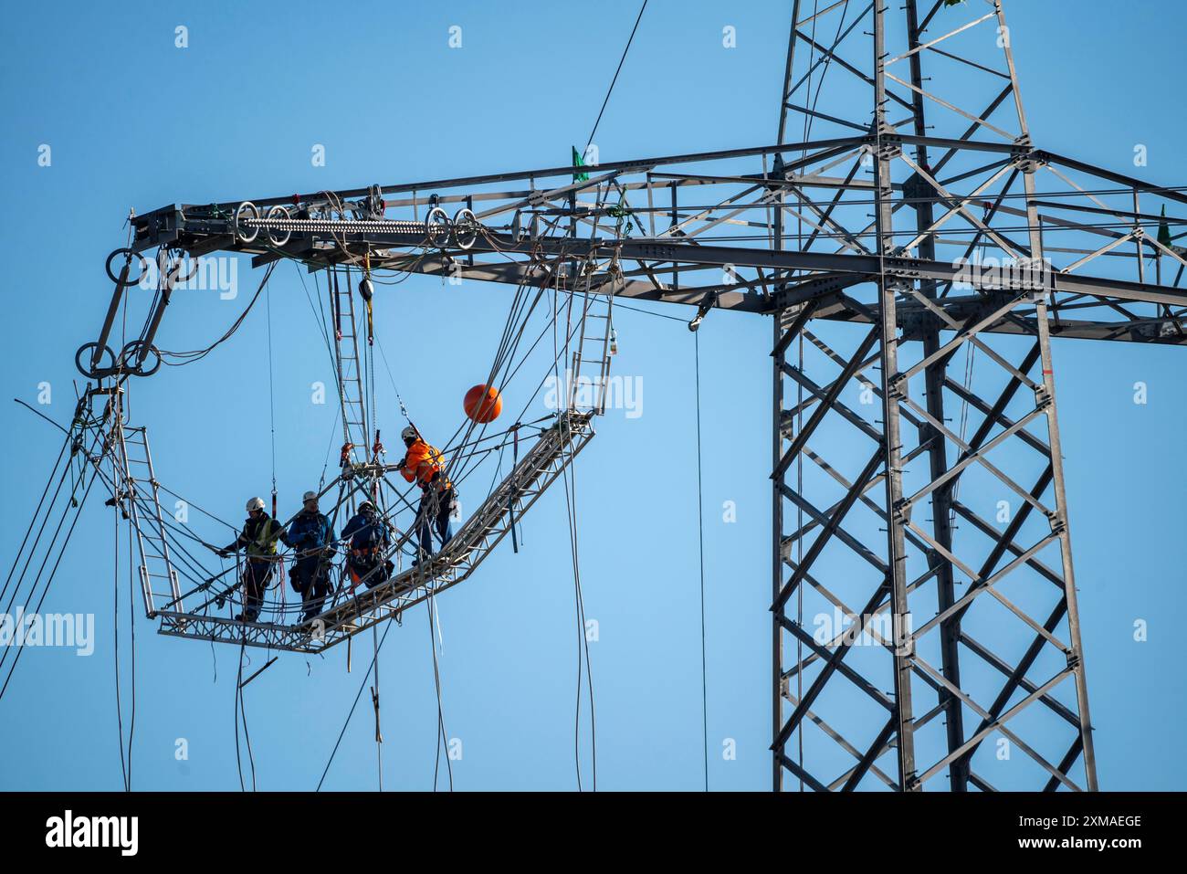 New construction of a 380 kV extra-high-voltage overhead line, with 23 ...