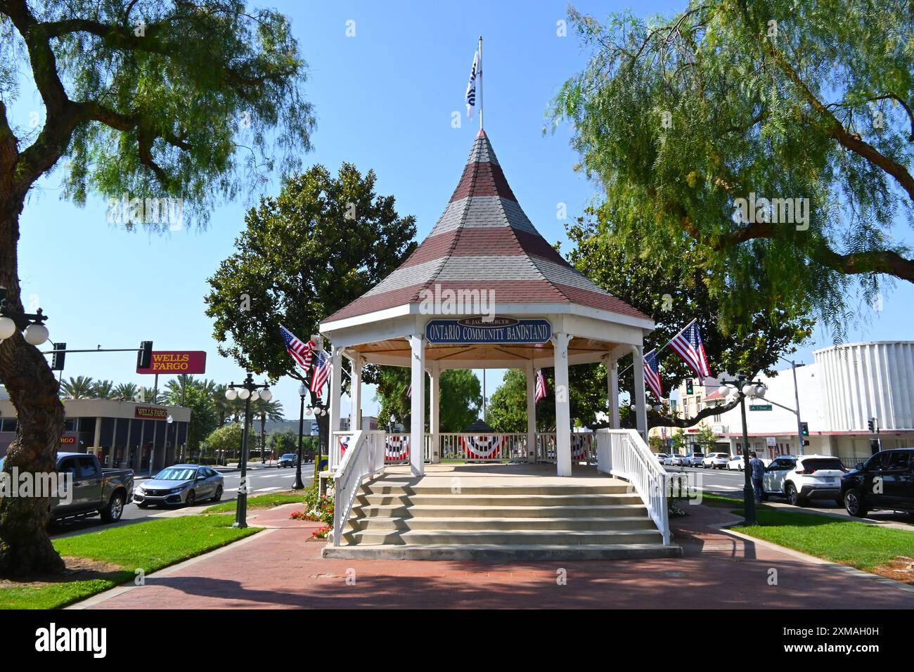 ONTARIO, CALIFORNIA - 14 JULY 2024: The Jack Mercer Community Bandstand ...