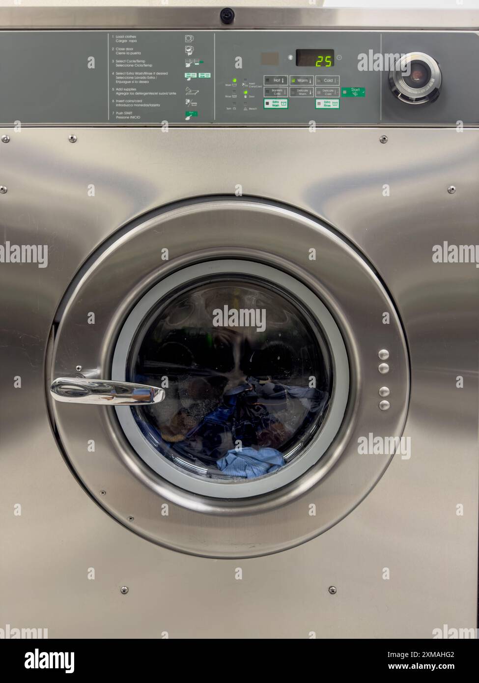 Machine front hi-res stock photography and images - Alamy