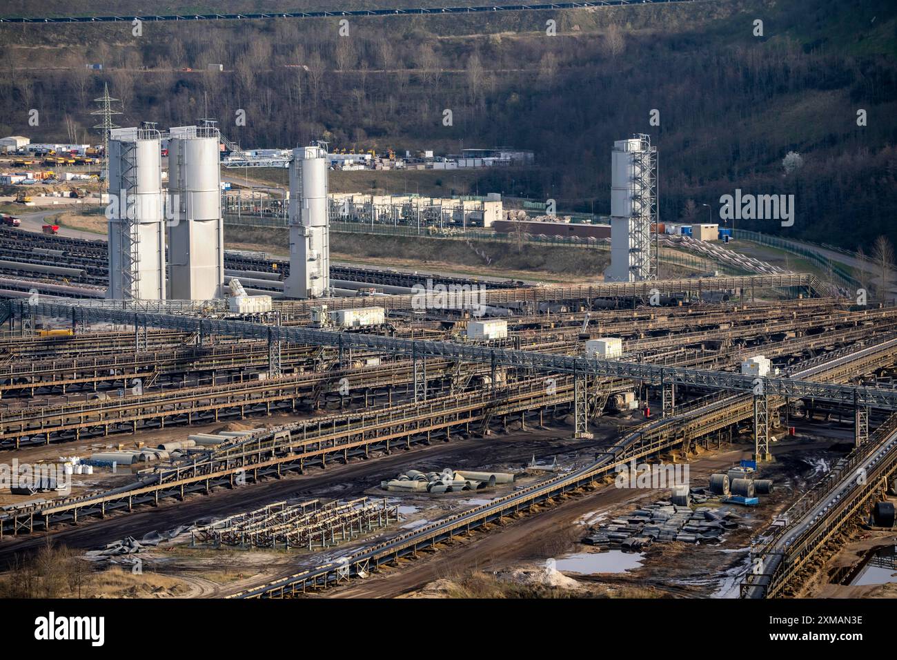 Garzweiler open-cast lignite mine, conveyor belt collection point ...