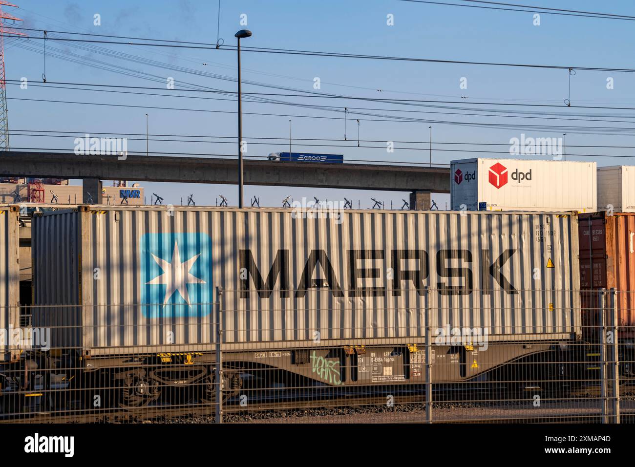 Ramp to, from the Koehlbrand Bridge in the Port of Hamburg, back, front ...