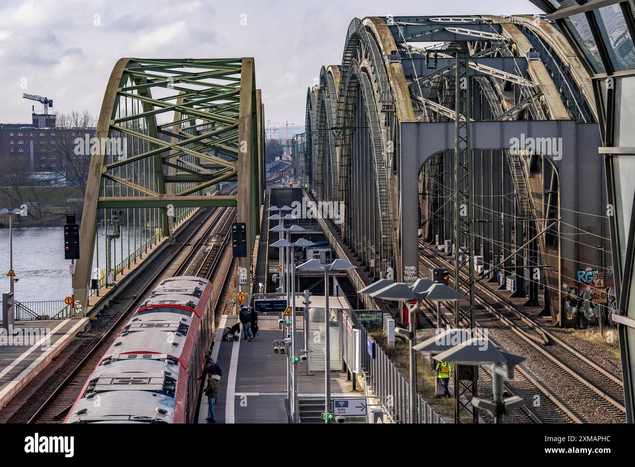 Track system at Elbbruecken station, travelling south, line S3, railway ...