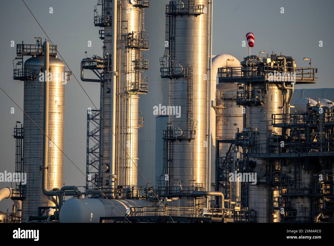 Lyondell Chemical Netherlands BV, chemical plant, joint venture between ...