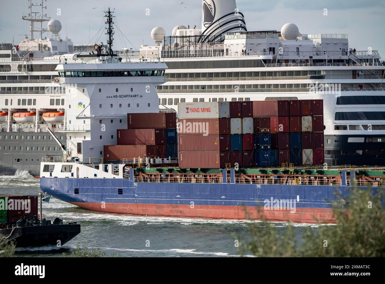 Shipping traffic on the Meuse, Hoek van Holland, Stena Line ferry ...