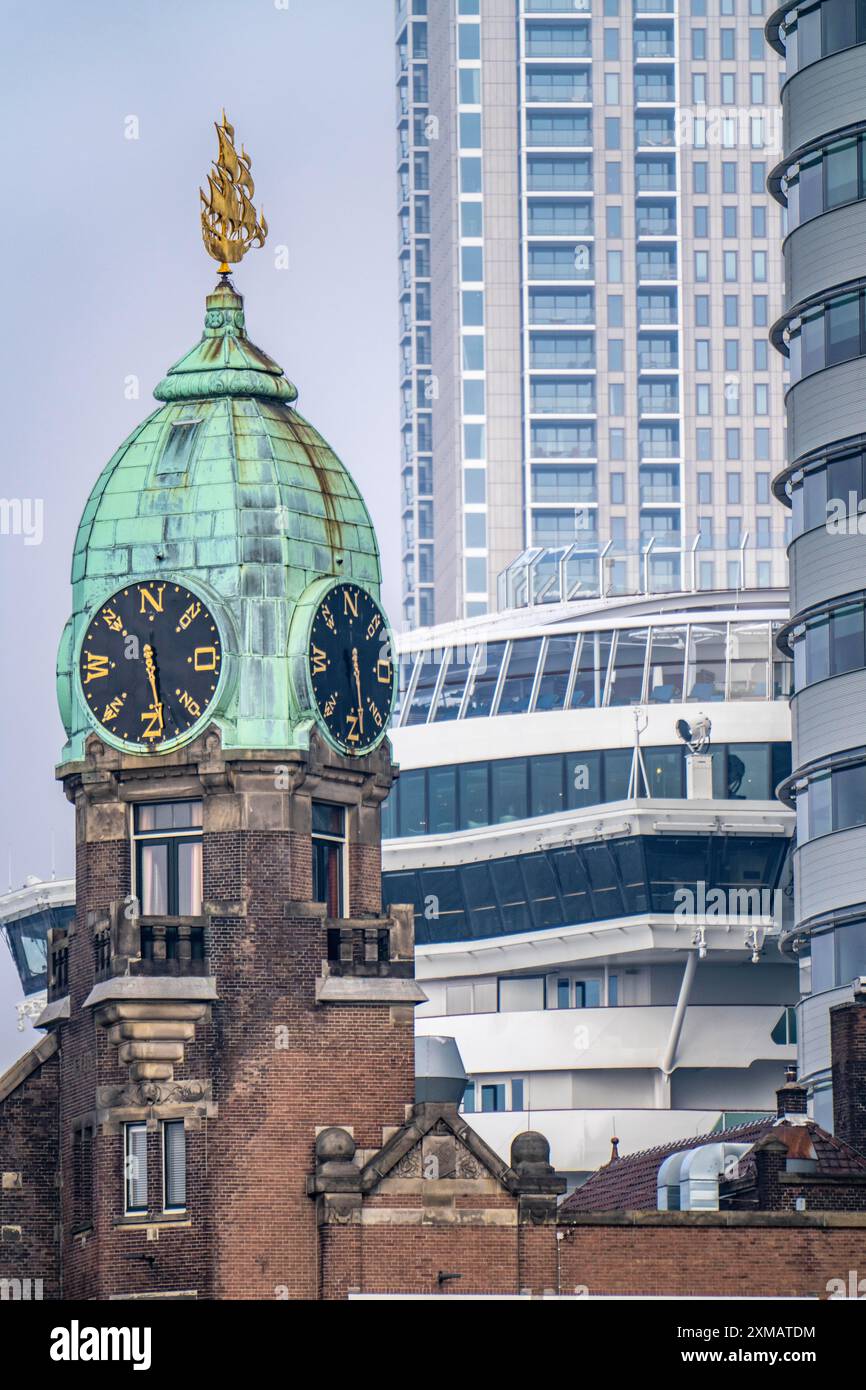 Cruise ship Iona of the British shipping company P&O Cruises, moored at ...