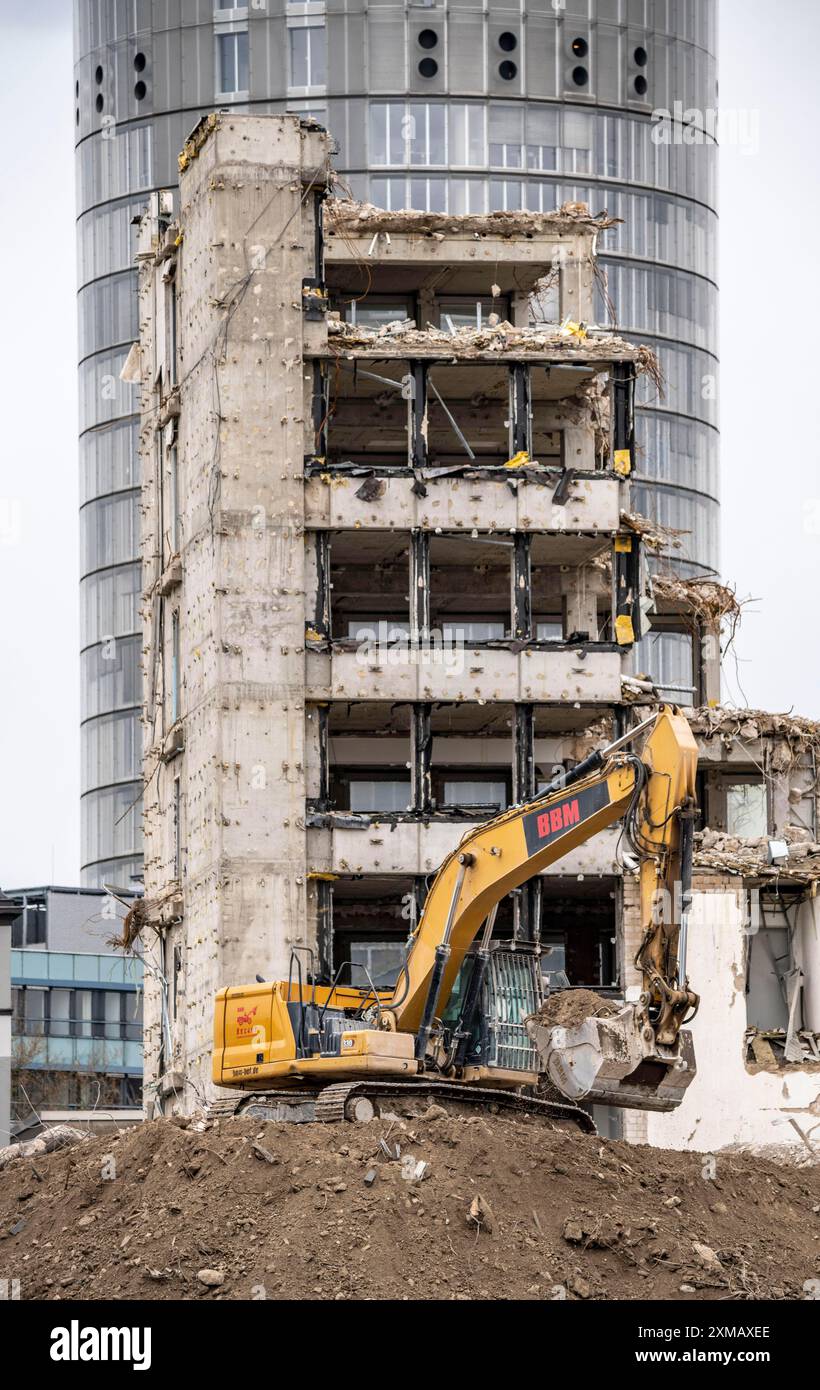 Demolition of the former RWE building complex, in the city centre, on ...